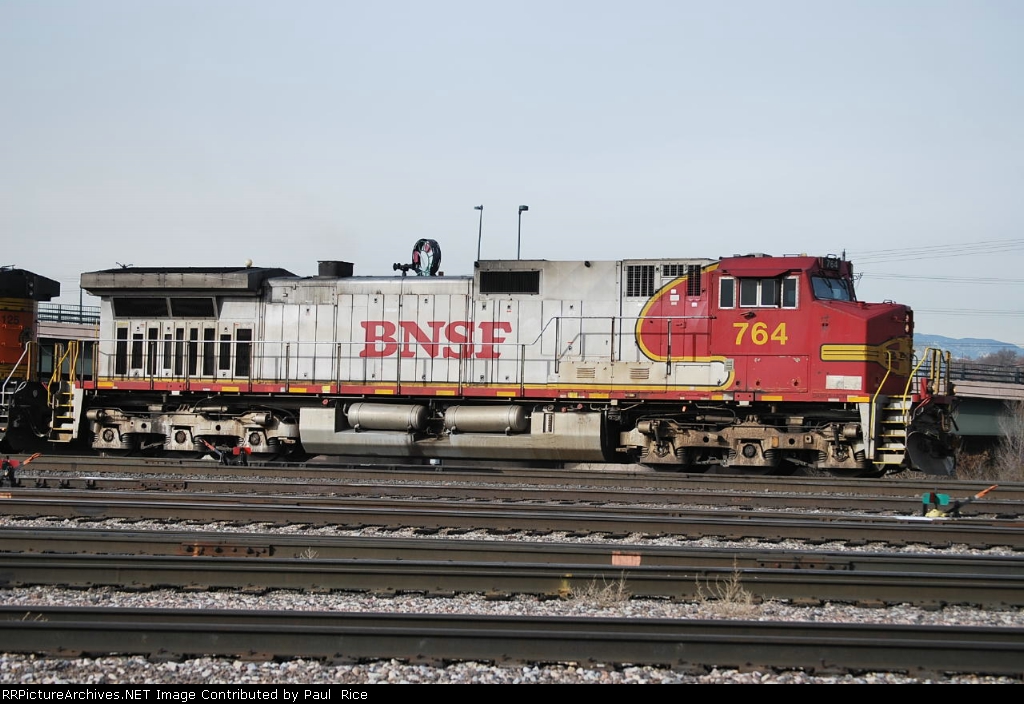 BNSF 764